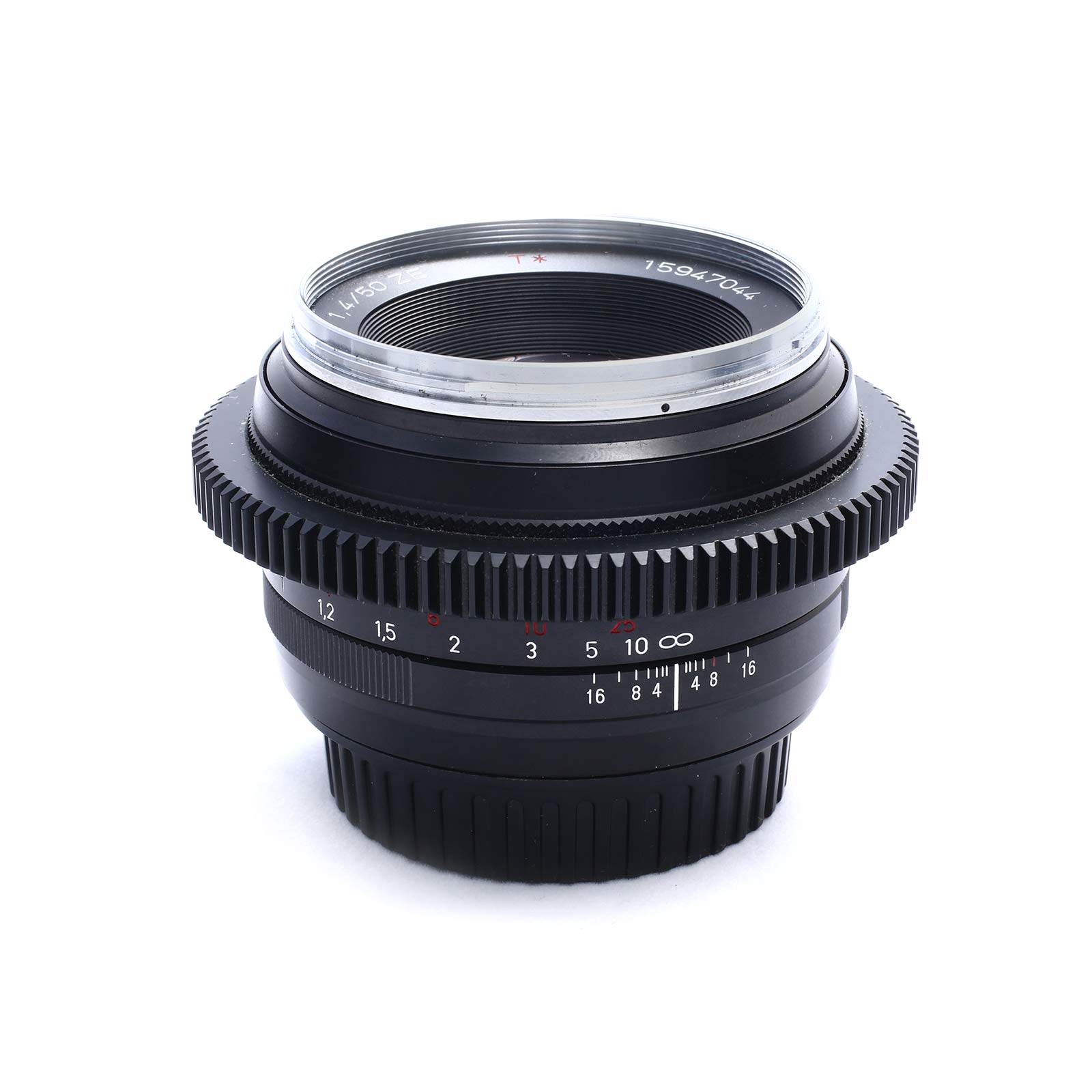 Zeiss ZE Planar T* 50mm F/1.4 EF-mount lens with Duclos Lenses Cine-Mod ...