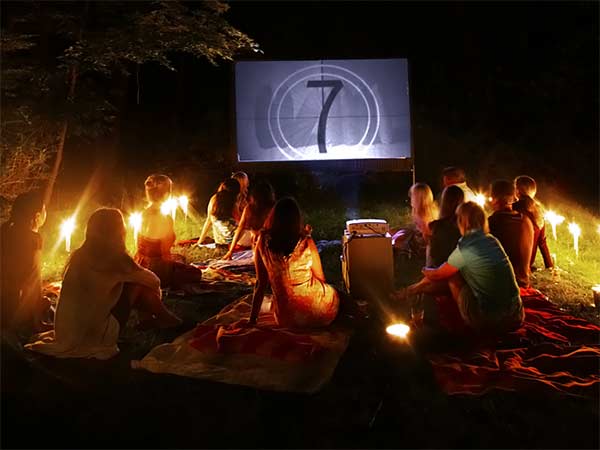 Backyard Movie Night Package – MKE Production Rental